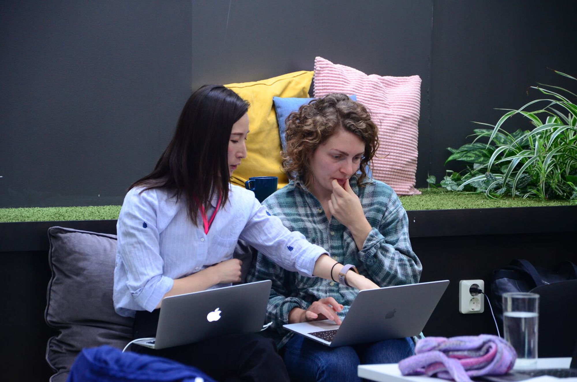 Pink Programming Sunday | a day of coding, inspiration and networking